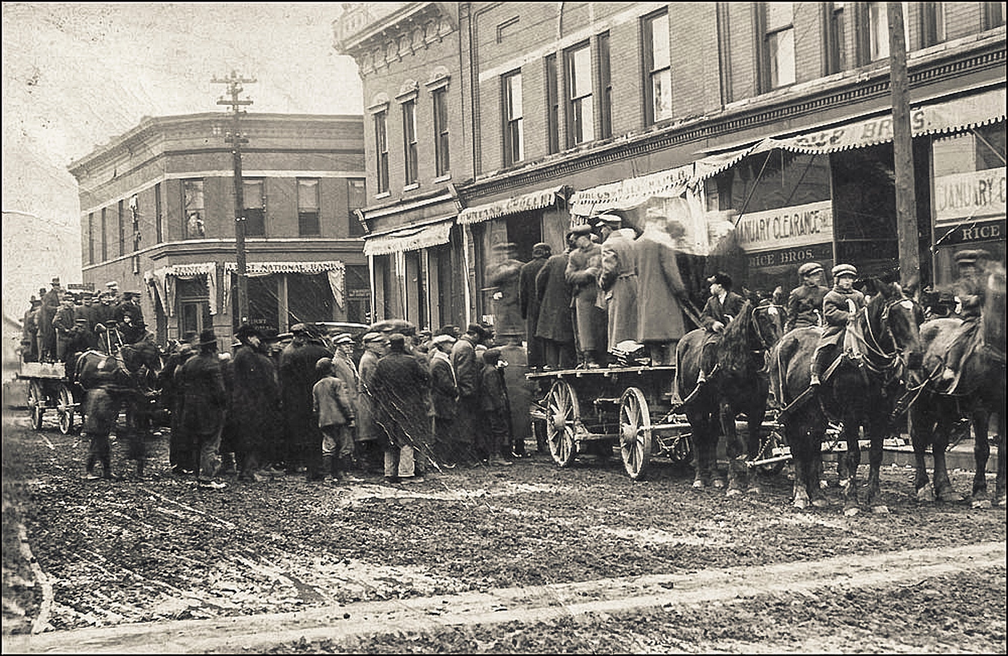 Large Crowd at Rice Bros. Blanchester. – Blanchester Area Historical ...