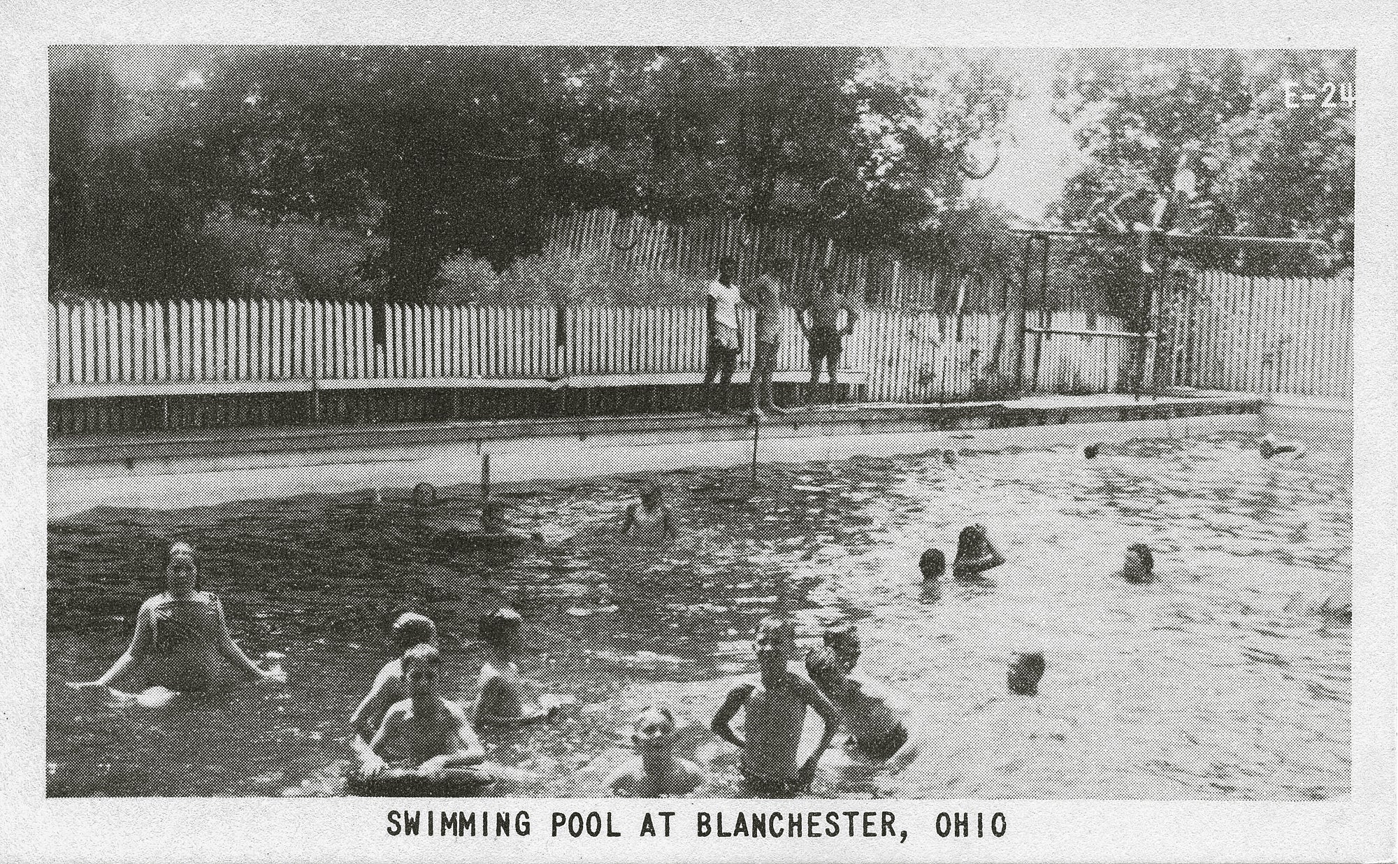 Blanchester Swimming Pool postcard. – Blanchester Area Historical Society